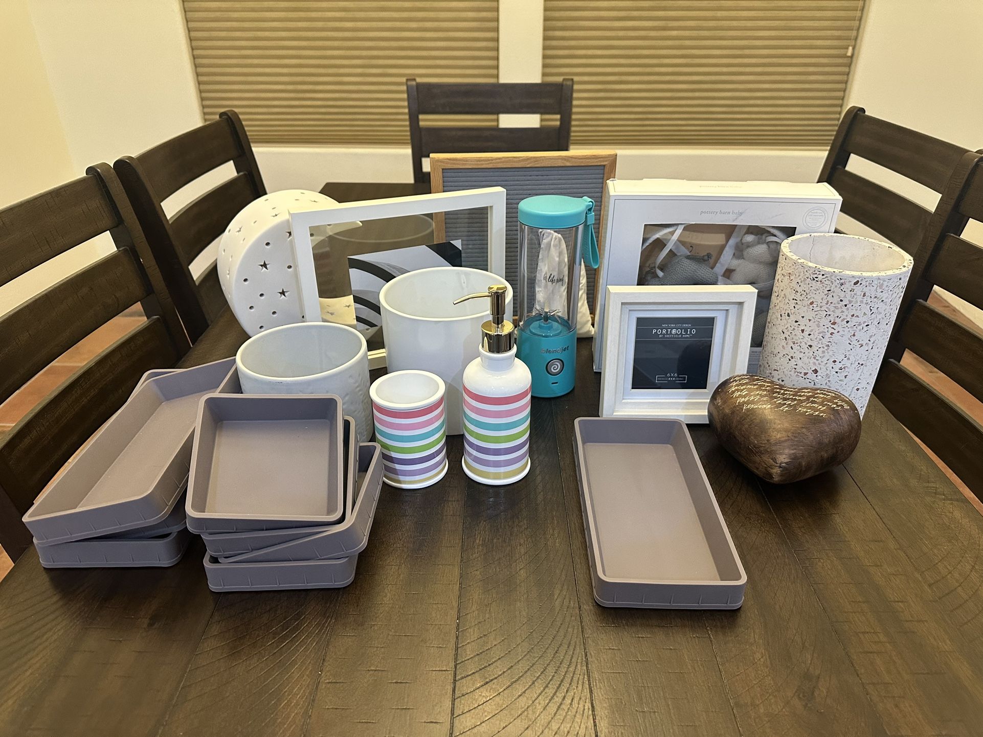 Home Decor Bundle for Sale in Palm Desert, CA - OfferUp
