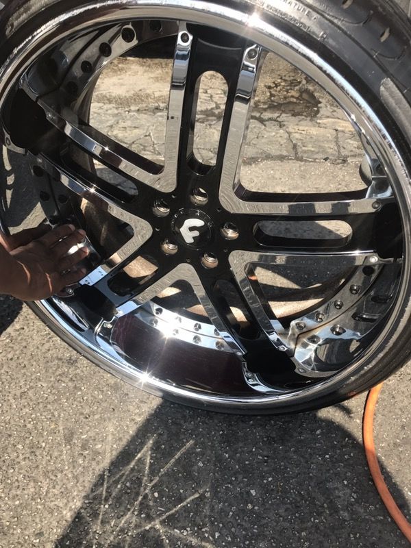 Forgiato Rims and tires 22 inch offset for Sale in Los Angeles, CA ...