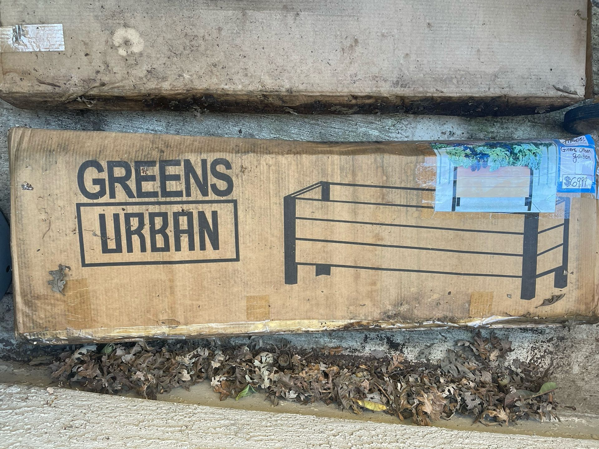 Greens Urban Planter Box for Sale in Rancho Cordova, CA - OfferUp