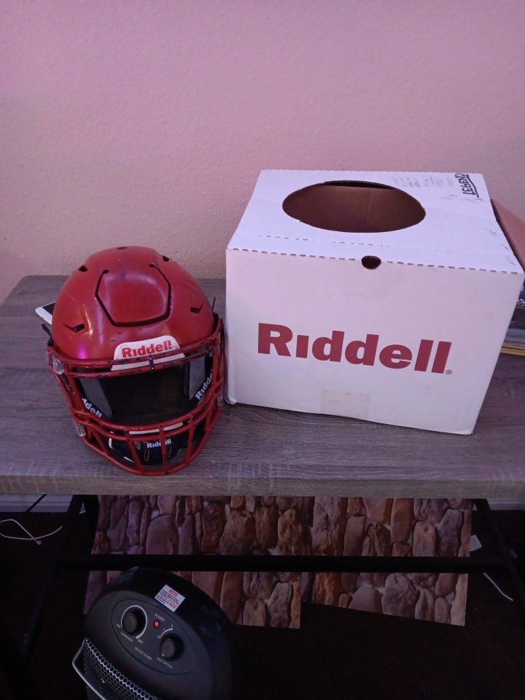 RIDELL SPEED FLEX YOUTH SMALL for Sale in Las Vegas, NV - OfferUp