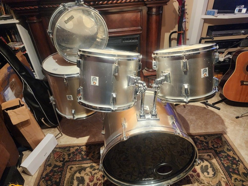 5 Pc. Percussion Plus Drum Set for Sale in Plainfield, IL - OfferUp