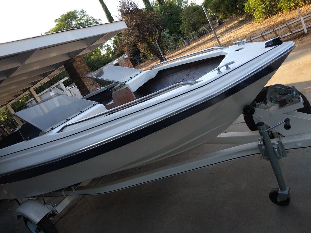 88 Bayliner for Sale in Beaumont, CA - OfferUp