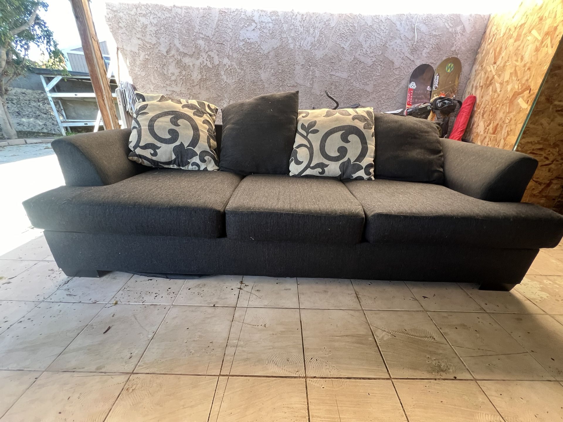 Free Couches for Sale in Lincoln Acres, CA - OfferUp
