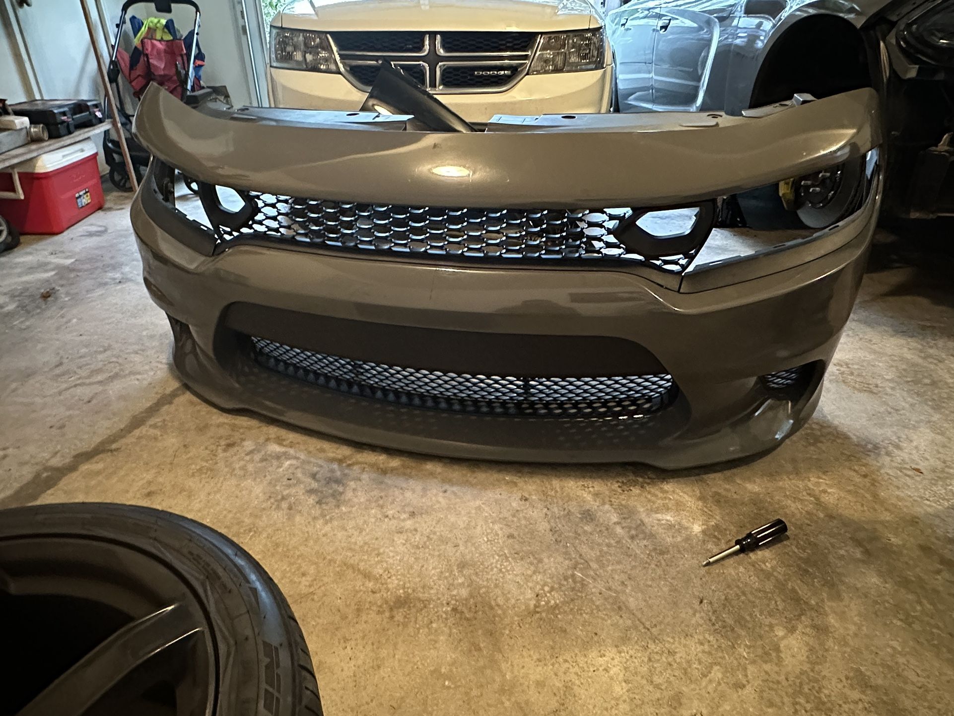 Srt hellcat front bumper for Sale in Lawrenceville, GA - OfferUp