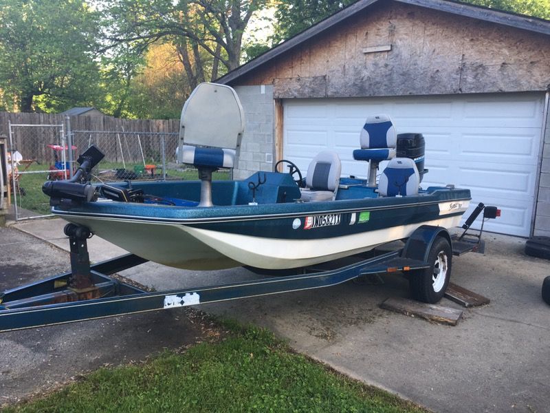 Bumble Bee Bass Boat 90 HP Mercury for Sale in Louisville, KY - OfferUp