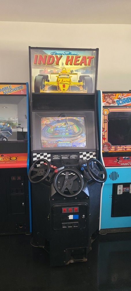 Indy Heat 3 Player Arcade for Sale in Corona, CA - OfferUp
