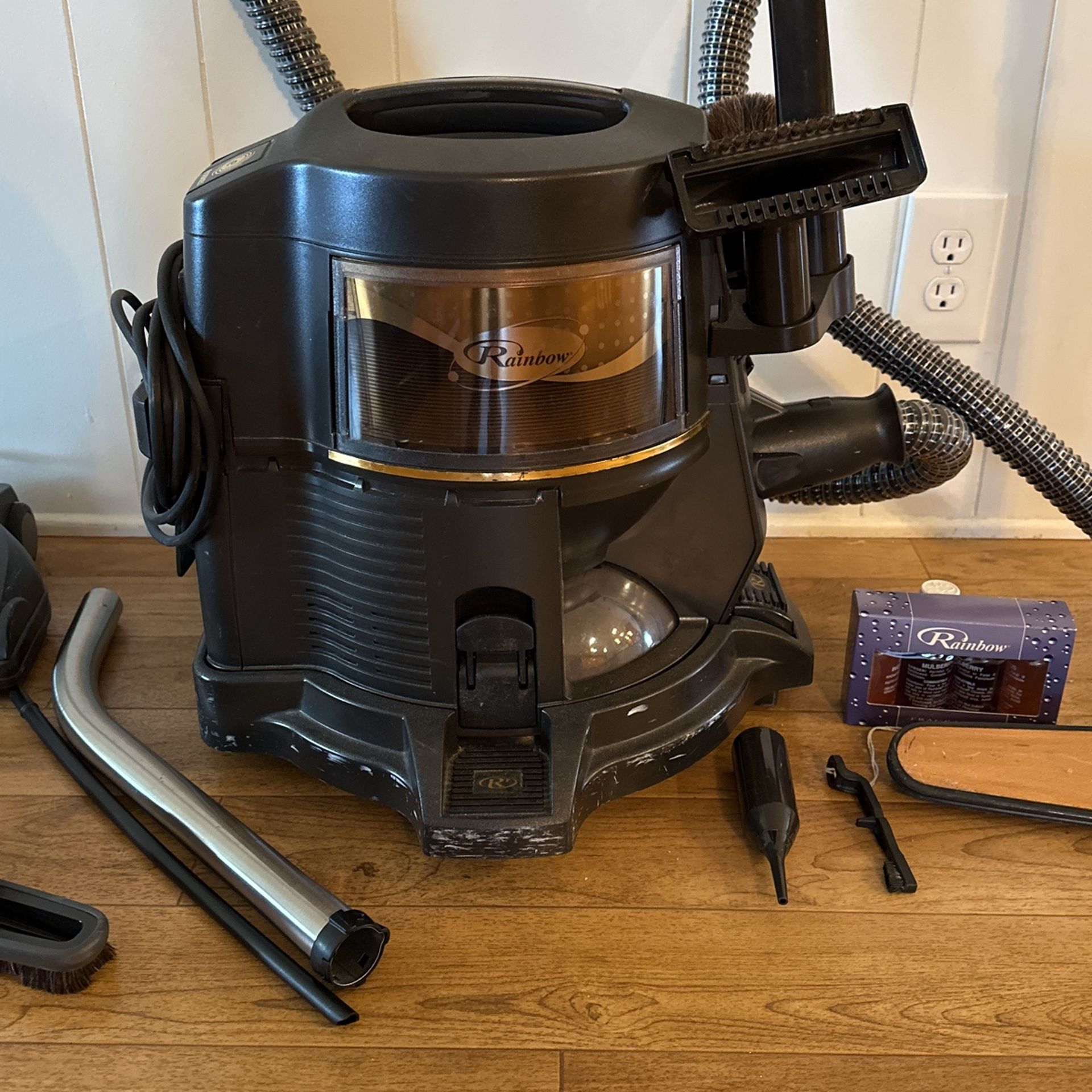 Rainbow System Vacuum/air Purifier for Sale in La Verne, CA - OfferUp