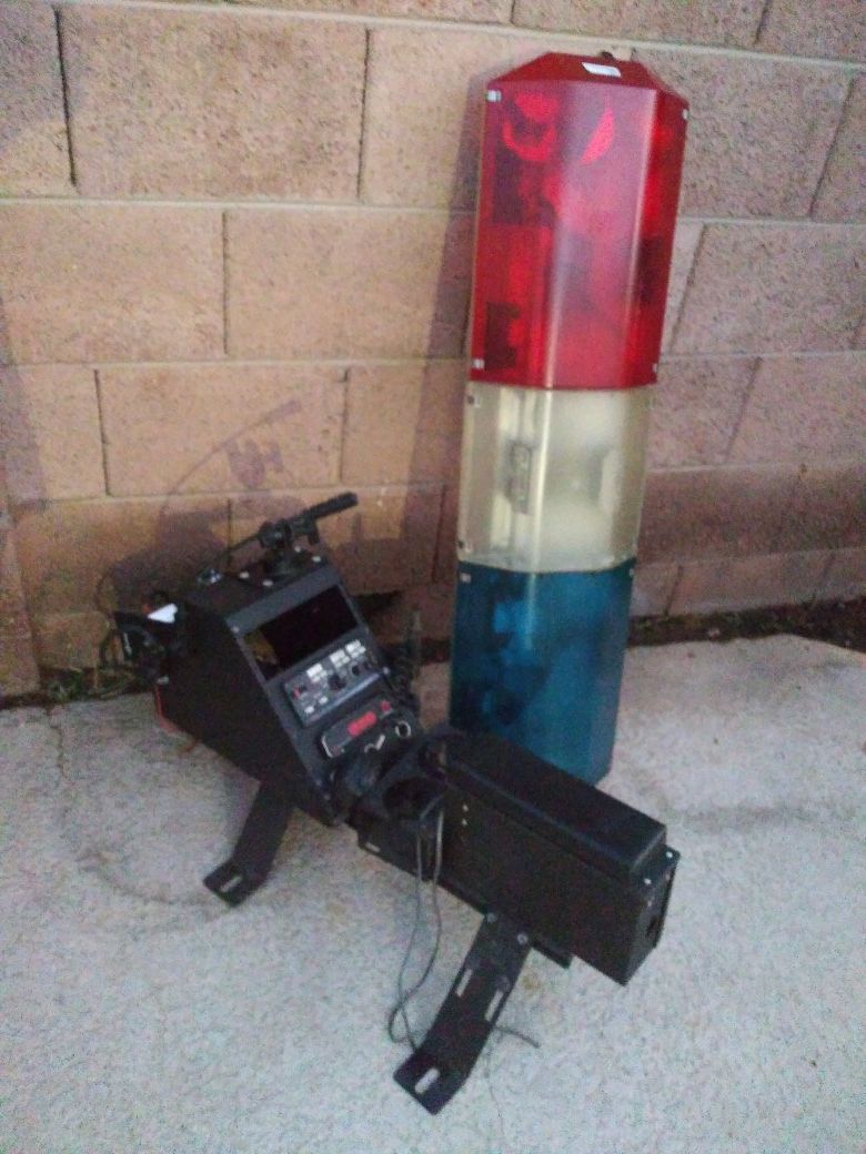 Police tahoe console with cb/ radio/PA and emergency light controller ...