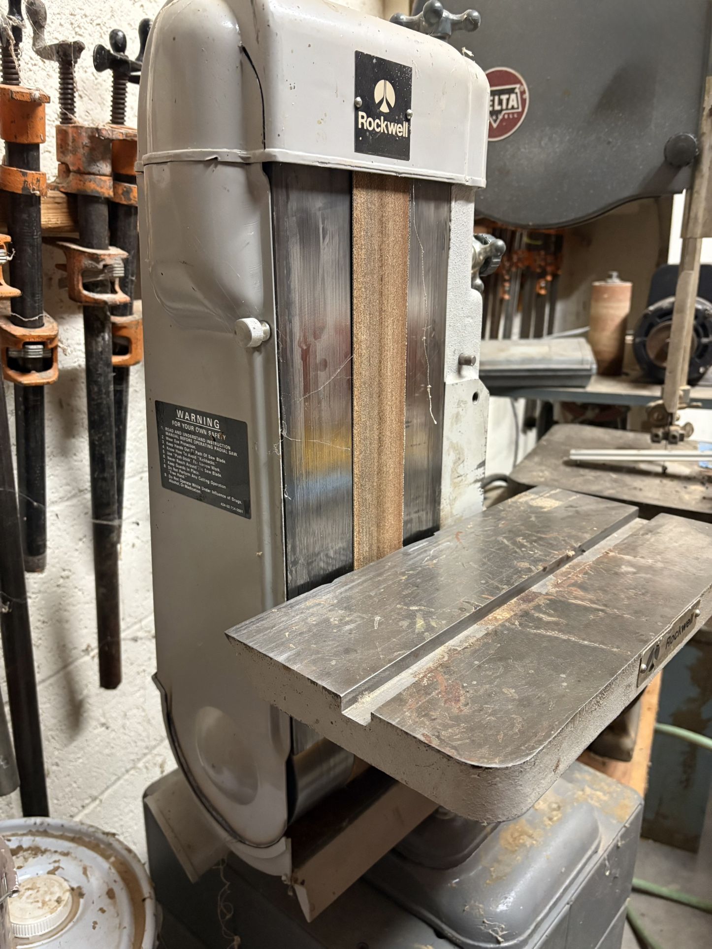 Rockwell 6" Heavy Duty Sanding Machine... TESTED AND RUNS PERFECTLY ...