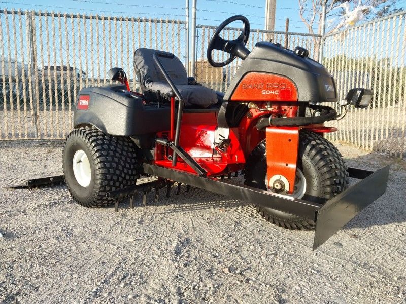 Toro 5040 Sand Pro Bunker Rake for Sale in Palm Springs, CA - OfferUp