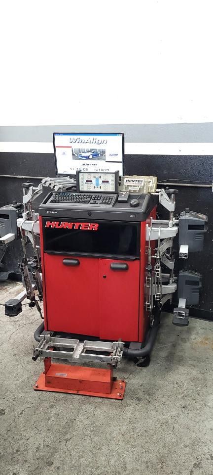 HUNTER R611 ALIGNMENT MACHINE for Sale in Riverside, CA - OfferUp