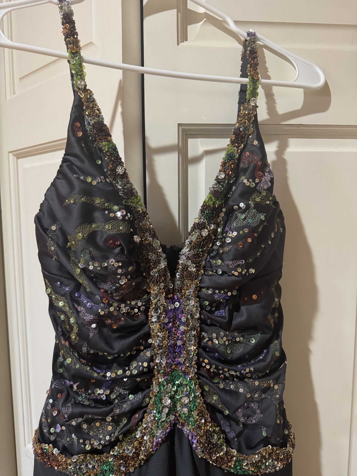 Stunning Cocktail Dress Mandalay Sz8 But Fits Like 6 Gunmetal Sequined ...