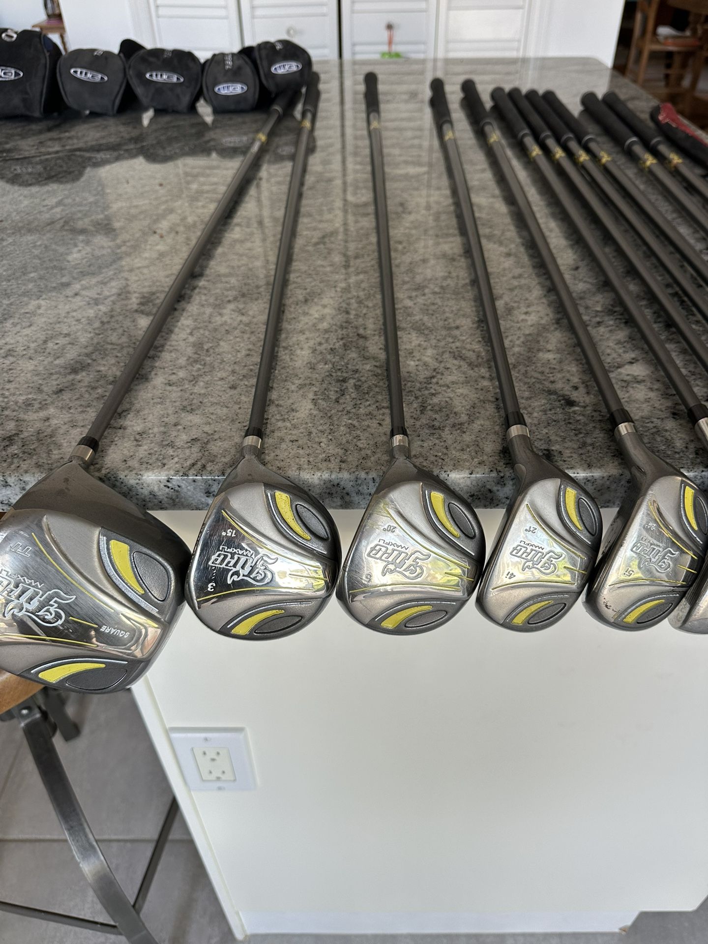 Golf Set Junior / Kids / Women . Full 11 Clubs +putter for Sale in ...