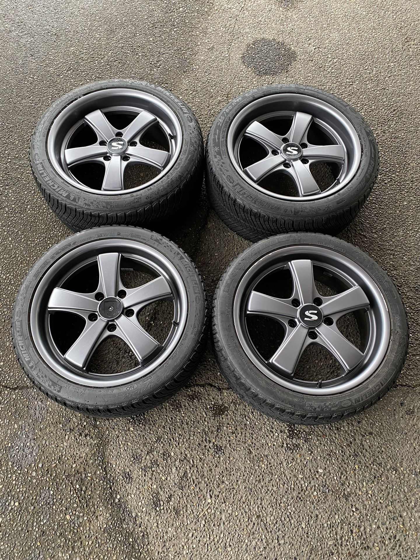 Staggered 19” Starke Wheels & Winter Tires 5x130 for Sale in Tacoma, WA ...
