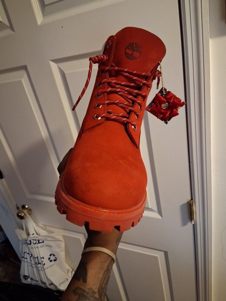 Red Timberlands for Sale in The Bronx, NY - OfferUp