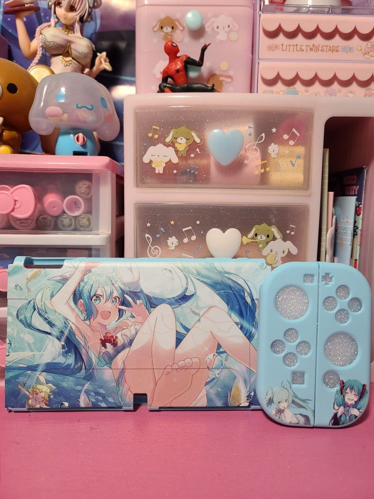 Nintendo Switch Oled Hatsune Miku Case for Sale in Compton, CA - OfferUp