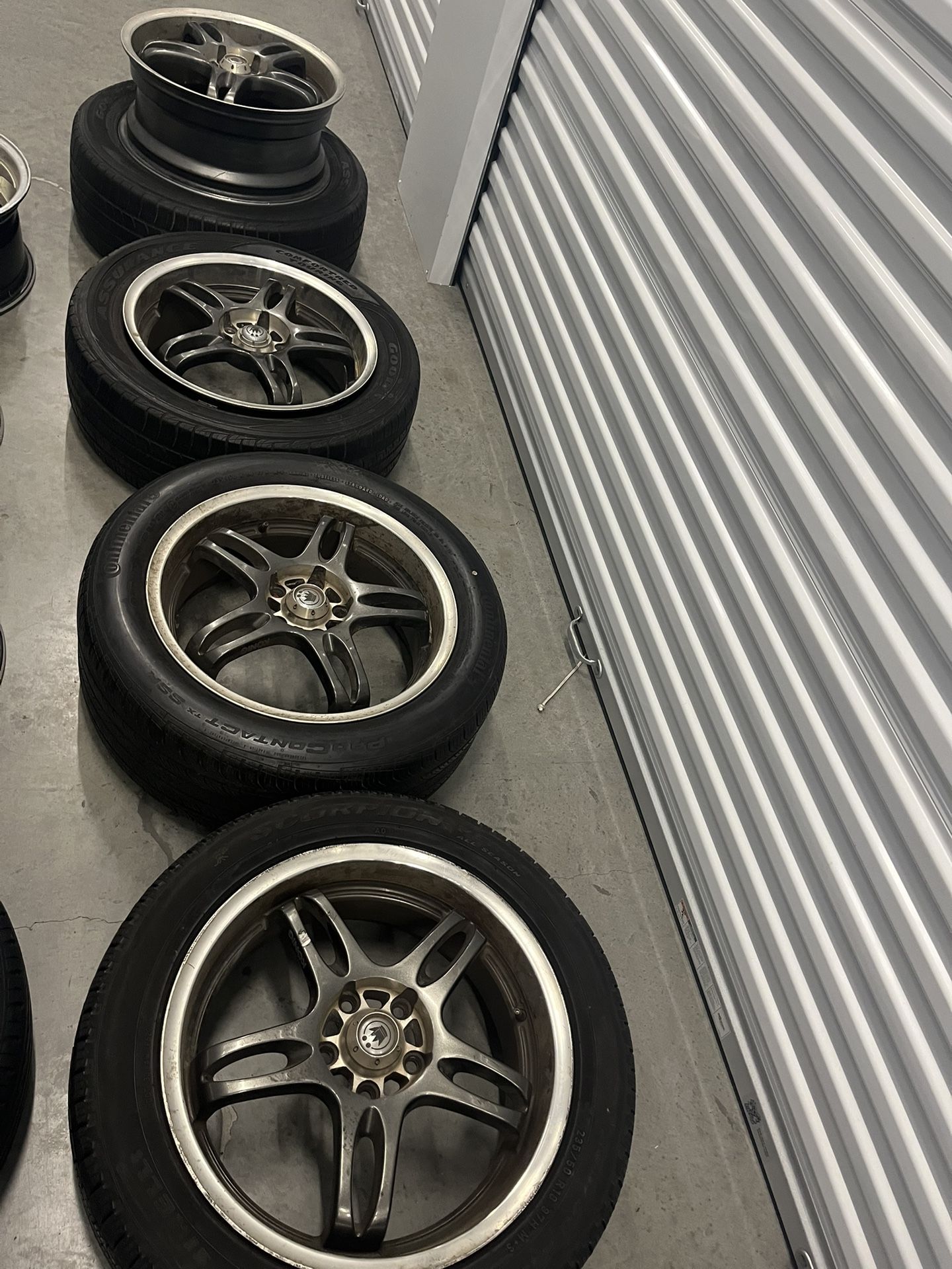 Koning Wheels 18x8 for Sale in Huntington Park, CA - OfferUp