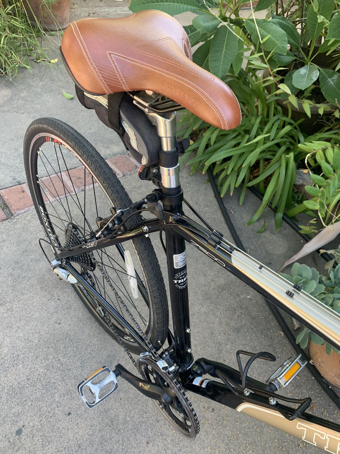 TREX 7500 Apha 20” Frame 51 Cm 700c Rim 27 Speeds. for Sale in Irvine ...