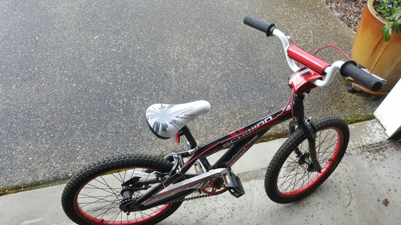 Schwin Hawkeye 20 inch boys bike for Sale in Bothell, WA - OfferUp