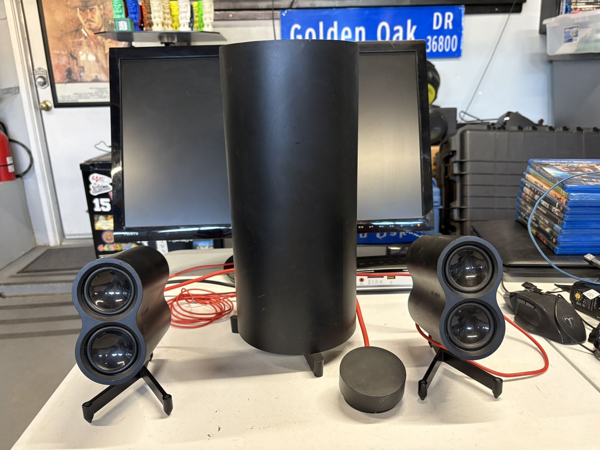 Logitech Speaker System Z553 for Sale in Palmdale, CA - OfferUp