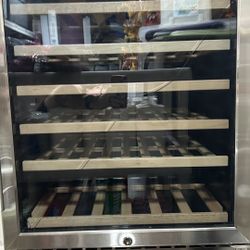 Colzer Premium 24 Inch Wine Cooler 51 Bottle Wine Fridge for Sale in Bothell WA OfferUp