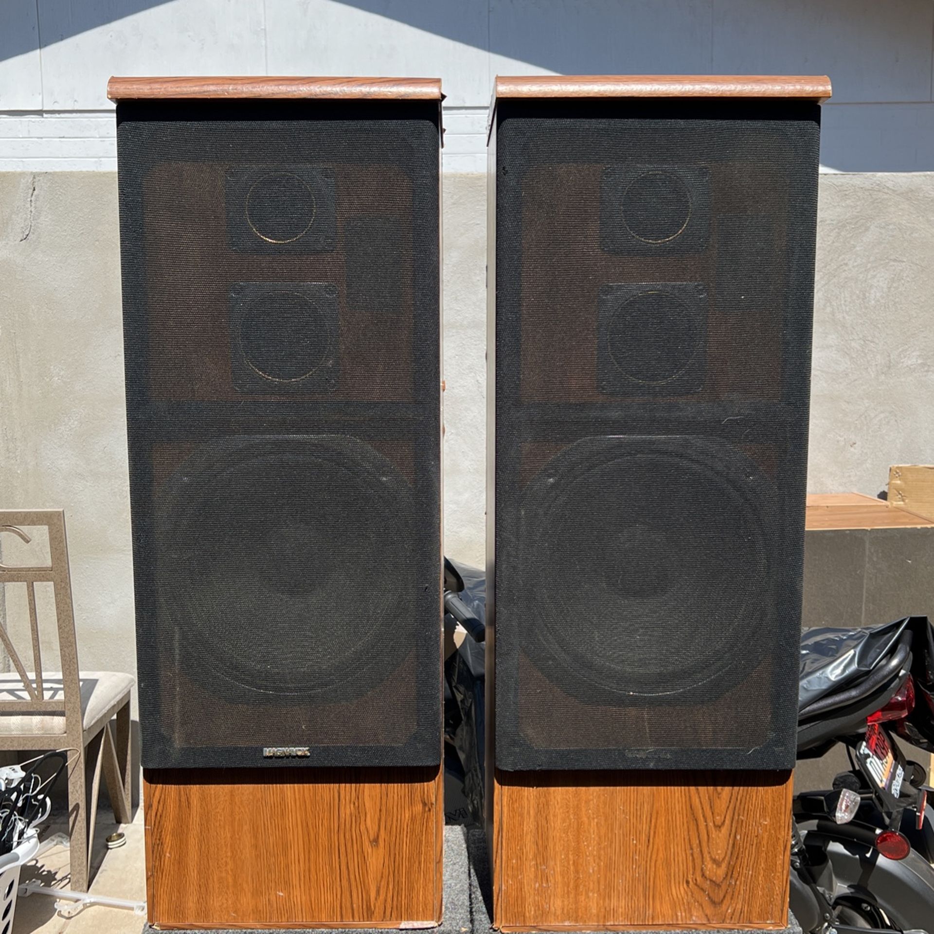 Magnavox mdl. MX9420, 3 Way Tower Home Floor speakers, VINTAGE (1989 ...
