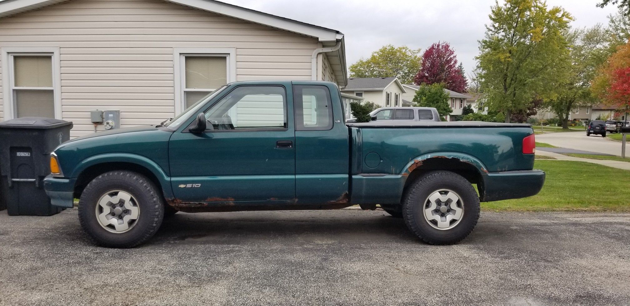 1997 Chevrolet S-10 for Sale in Waukegan, IL - OfferUp