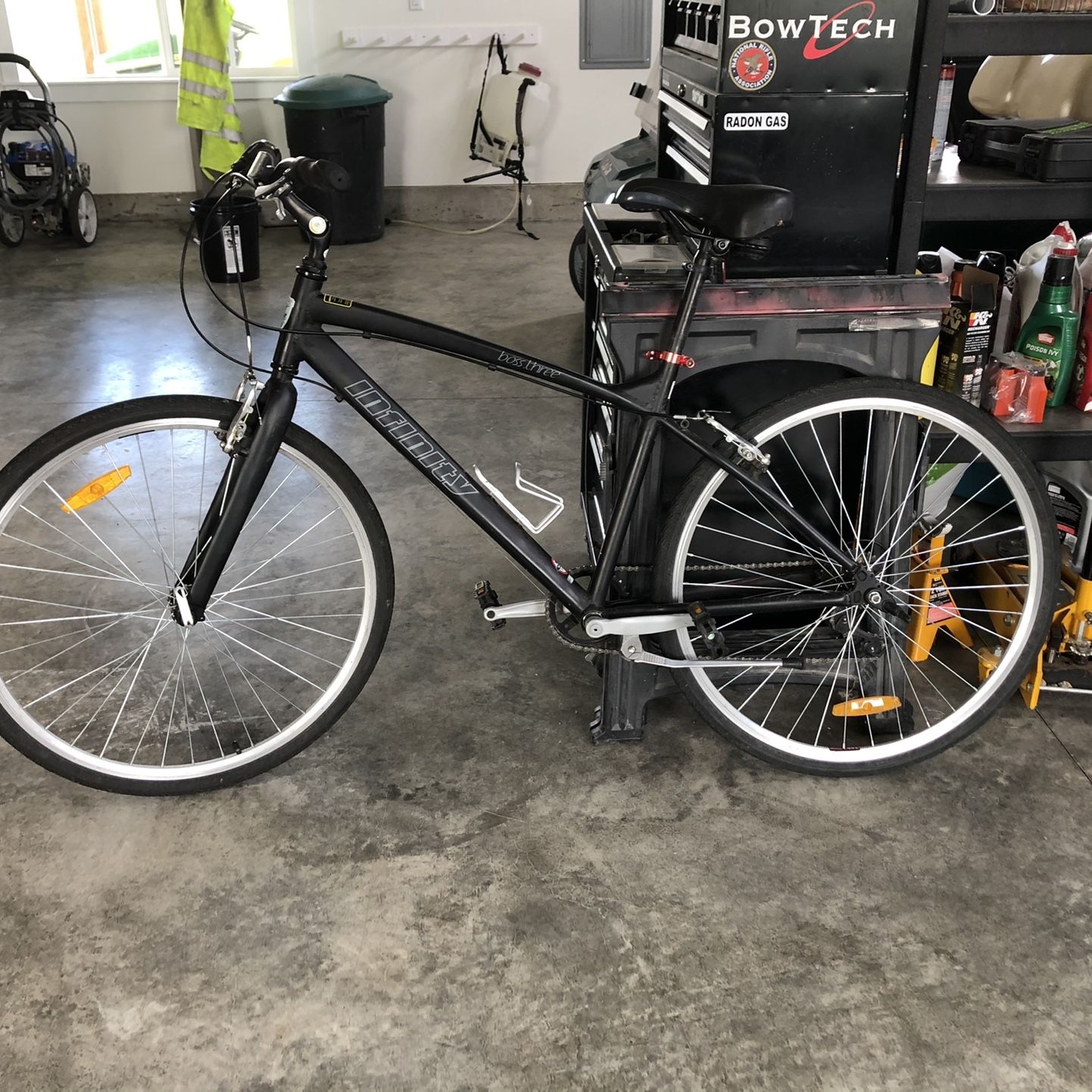 Infinity Boss Three Hybrid Mountain Bike for Sale in Woodland, WA - OfferUp