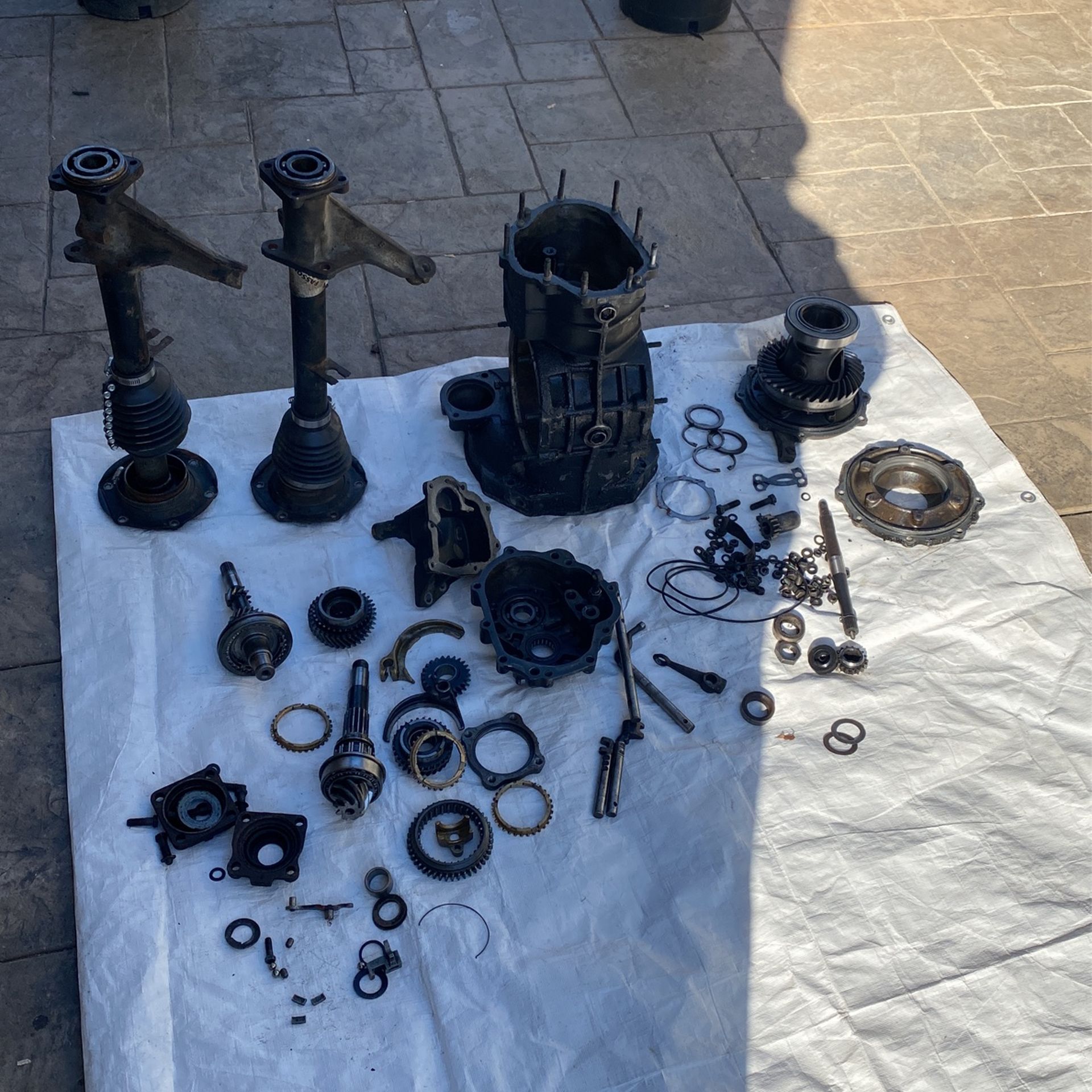 66 Vw Bug Transmission Parts for Sale in Los Angeles, CA - OfferUp