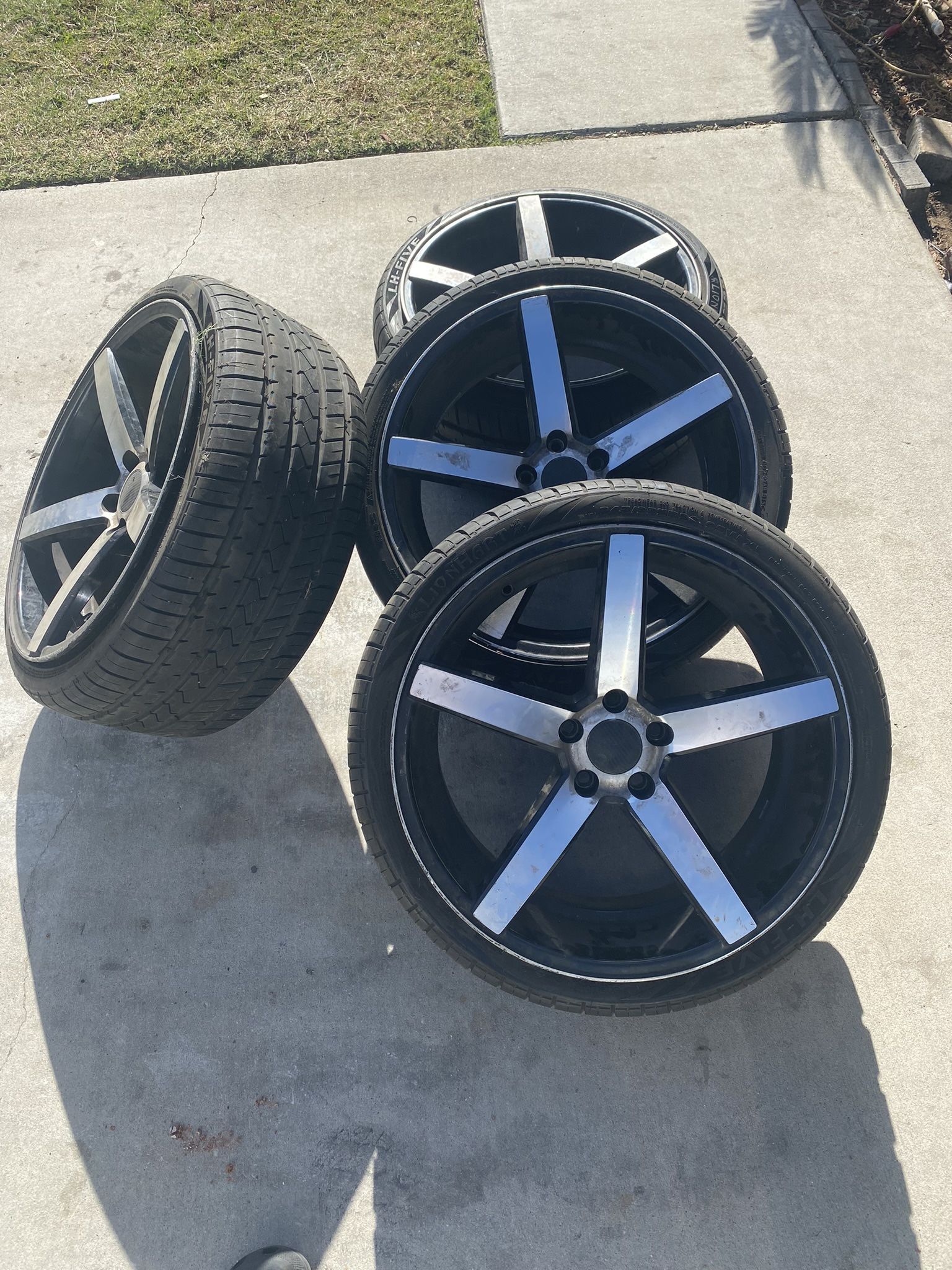 20in Rims for Sale in Moreno Valley, CA - OfferUp