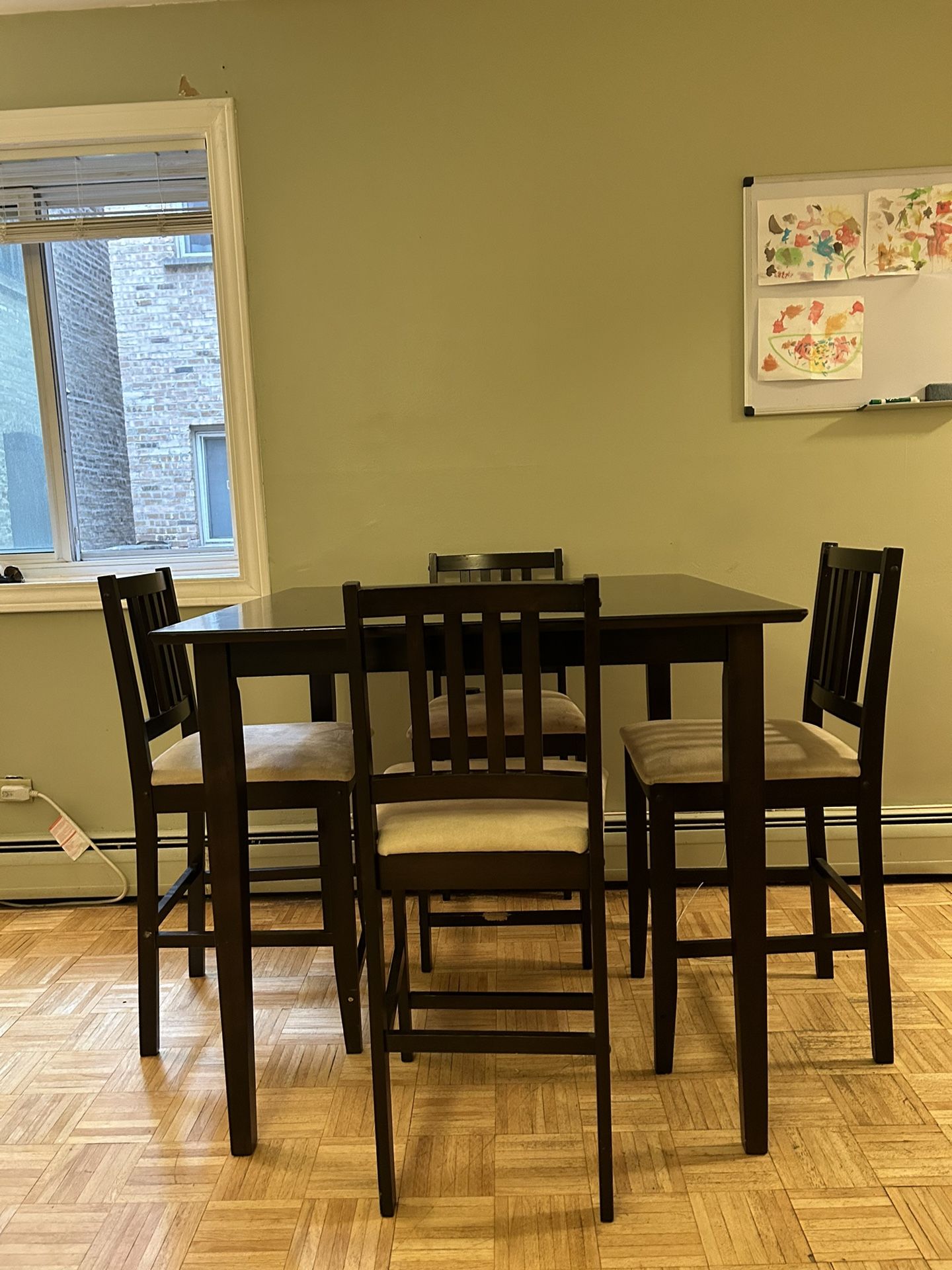 High Table And Chair Set for Sale in Chicago, IL - OfferUp