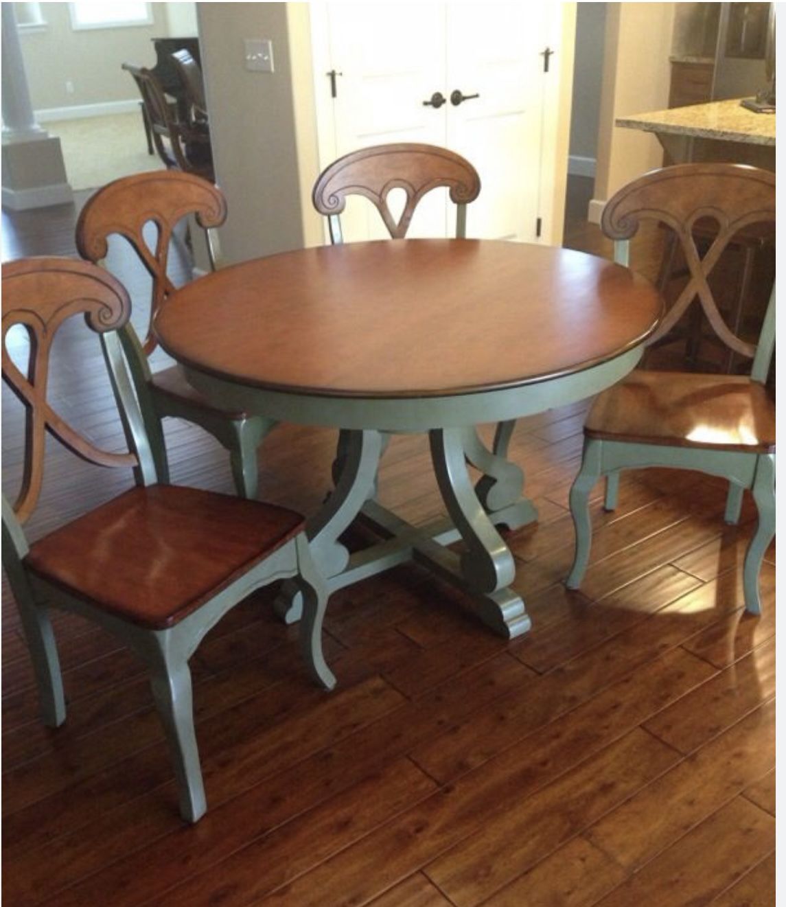 Marchella Sage Dining Room Set for Sale in Miami, FL - OfferUp