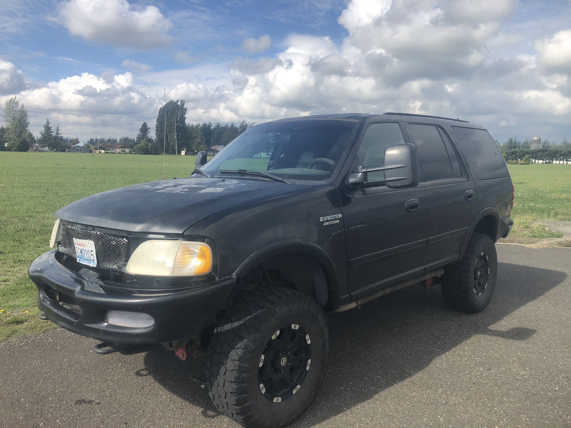 1998 Ford Expedition for Sale in Bellingham, WA - OfferUp