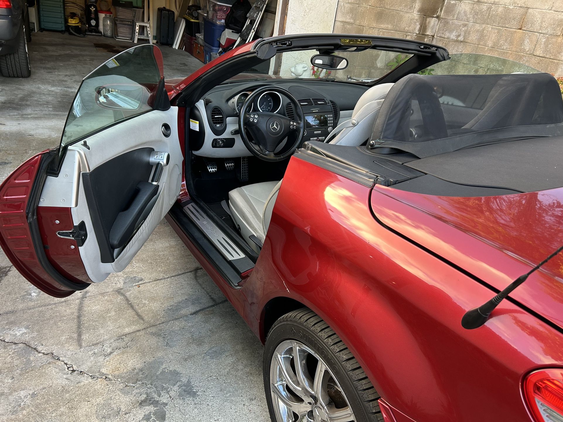 2005 Mercedes-Benz SLK for Sale in Spring Valley, CA - OfferUp