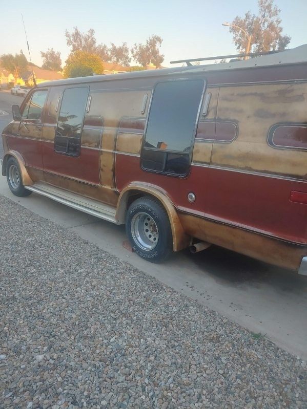 1979 Dodge Conversion Van for Sale in Fontana, CA - OfferUp