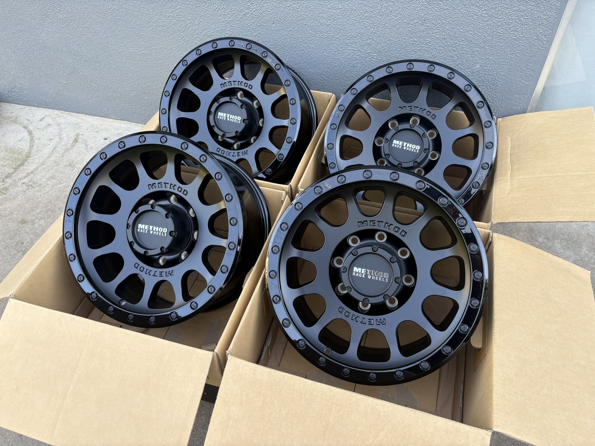 17” INCH METHOD NV MR305 DOUBLE GLOSSY BLACK OFF ROAD RACE WHEELS/RIMS ...