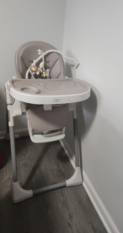 Sweety Fox Sweety Fox High Chair, Height Adjustable, Foldable Highchair ...