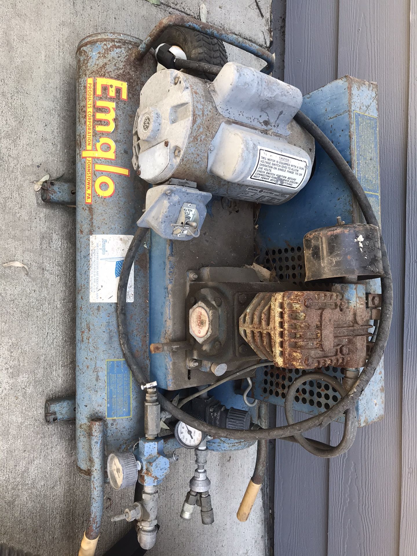 Emglo Dual Tank Air Compressor for Sale in Valley Home, CA - OfferUp