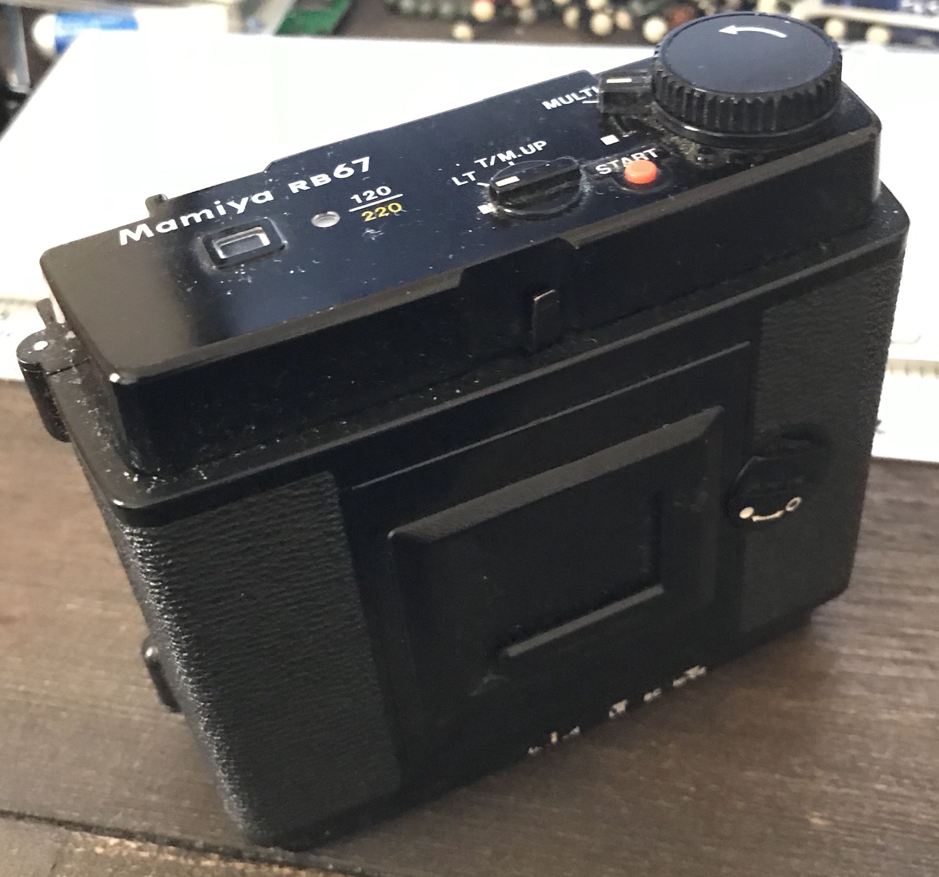 Mamiya RB67 6x7 motorized film back (rare)! for Sale in Chicago, IL ...