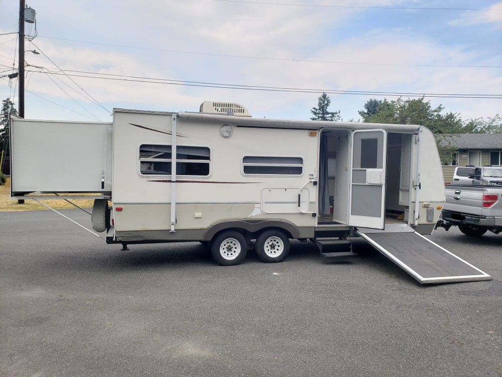 2007 Keystone 23KRS for Sale in Everett, WA - OfferUp