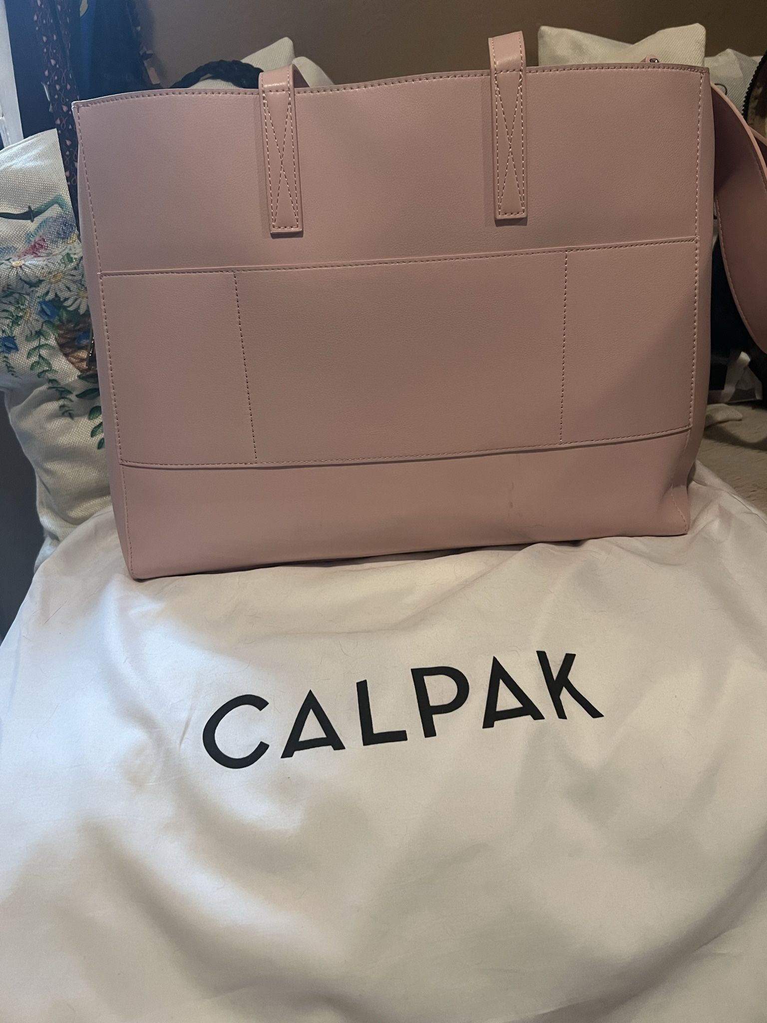 Calpak Tote for Sale in San Diego, CA - OfferUp