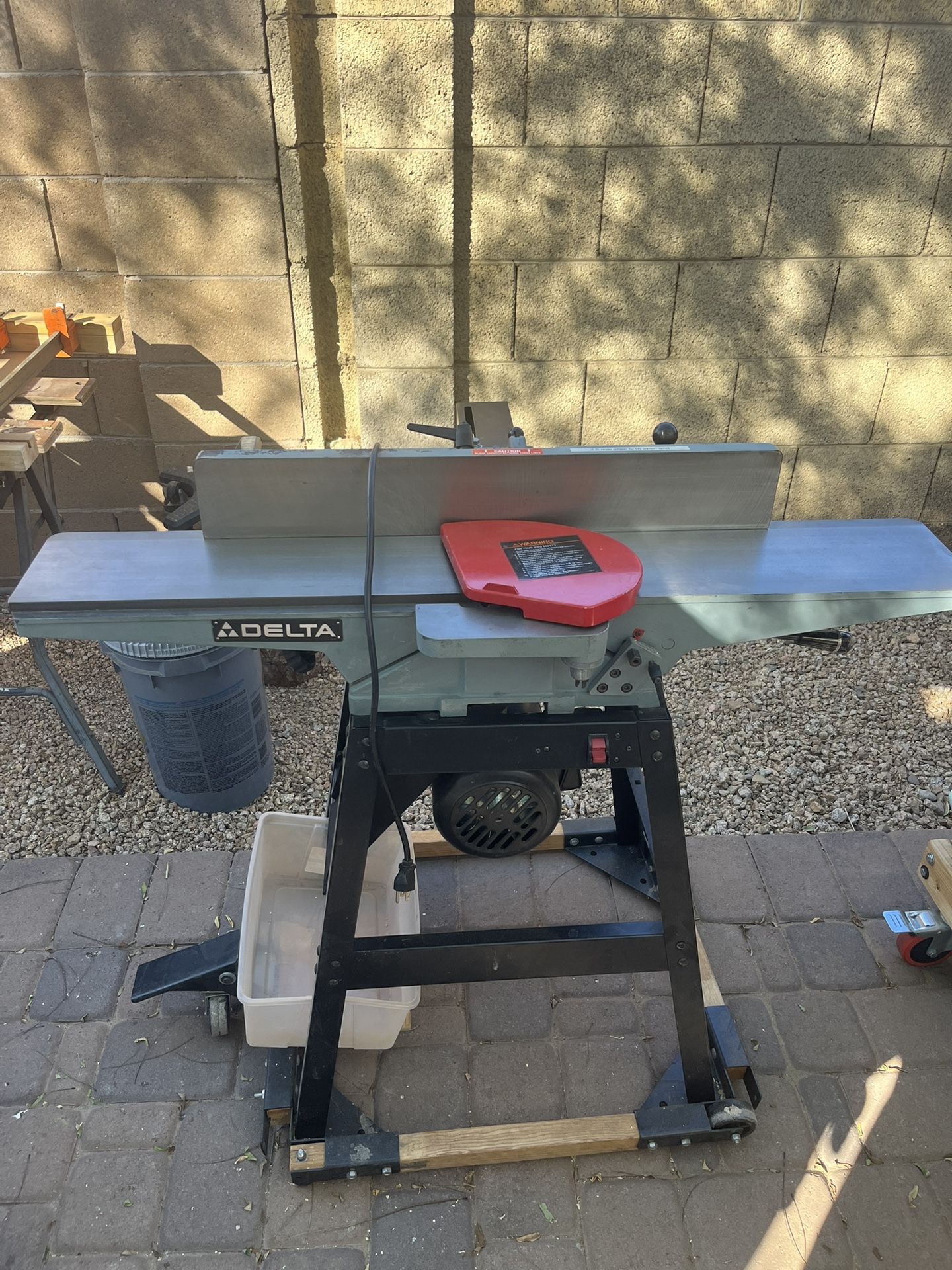 Delta 6 Inch Jointer for Sale in Scottsdale, AZ - OfferUp