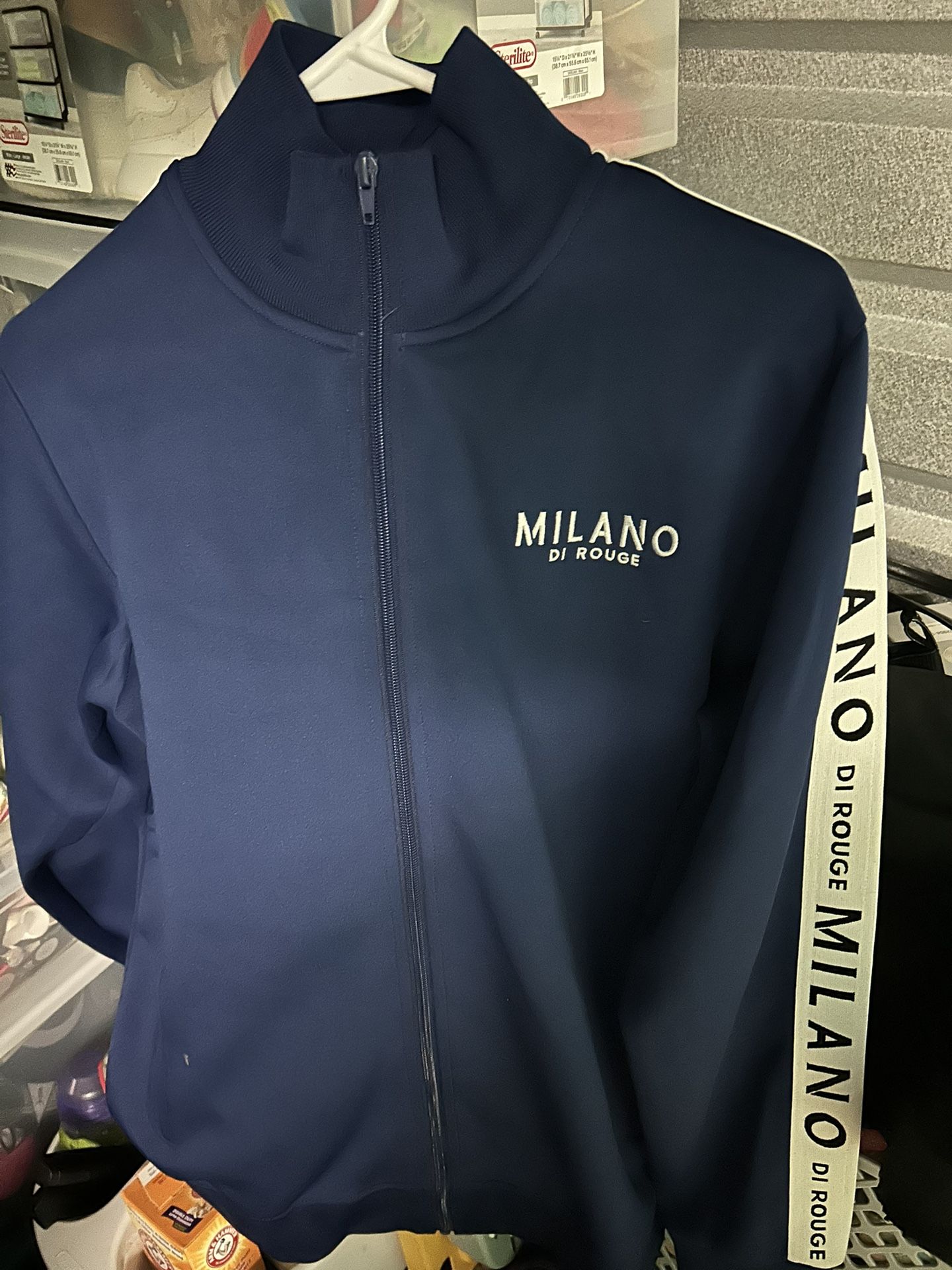 Milano Di Rouge Tracksuit Navy for Sale in Blackwood, NJ - OfferUp