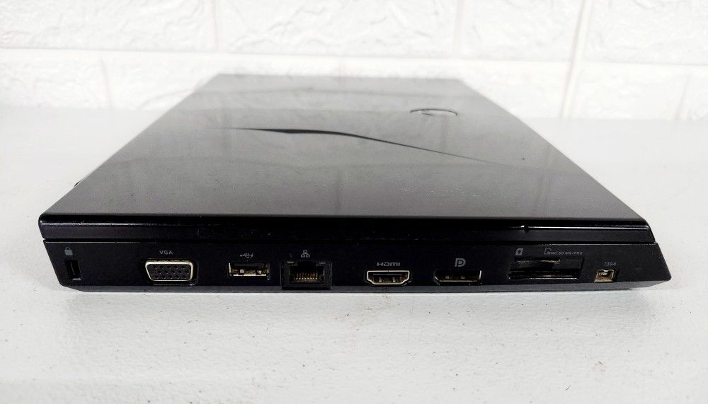 DELL ALIENWARE M11X | 128GB SSD | 8GB RAM | INTEL U7300 1.30GHz | WIN 7 ...