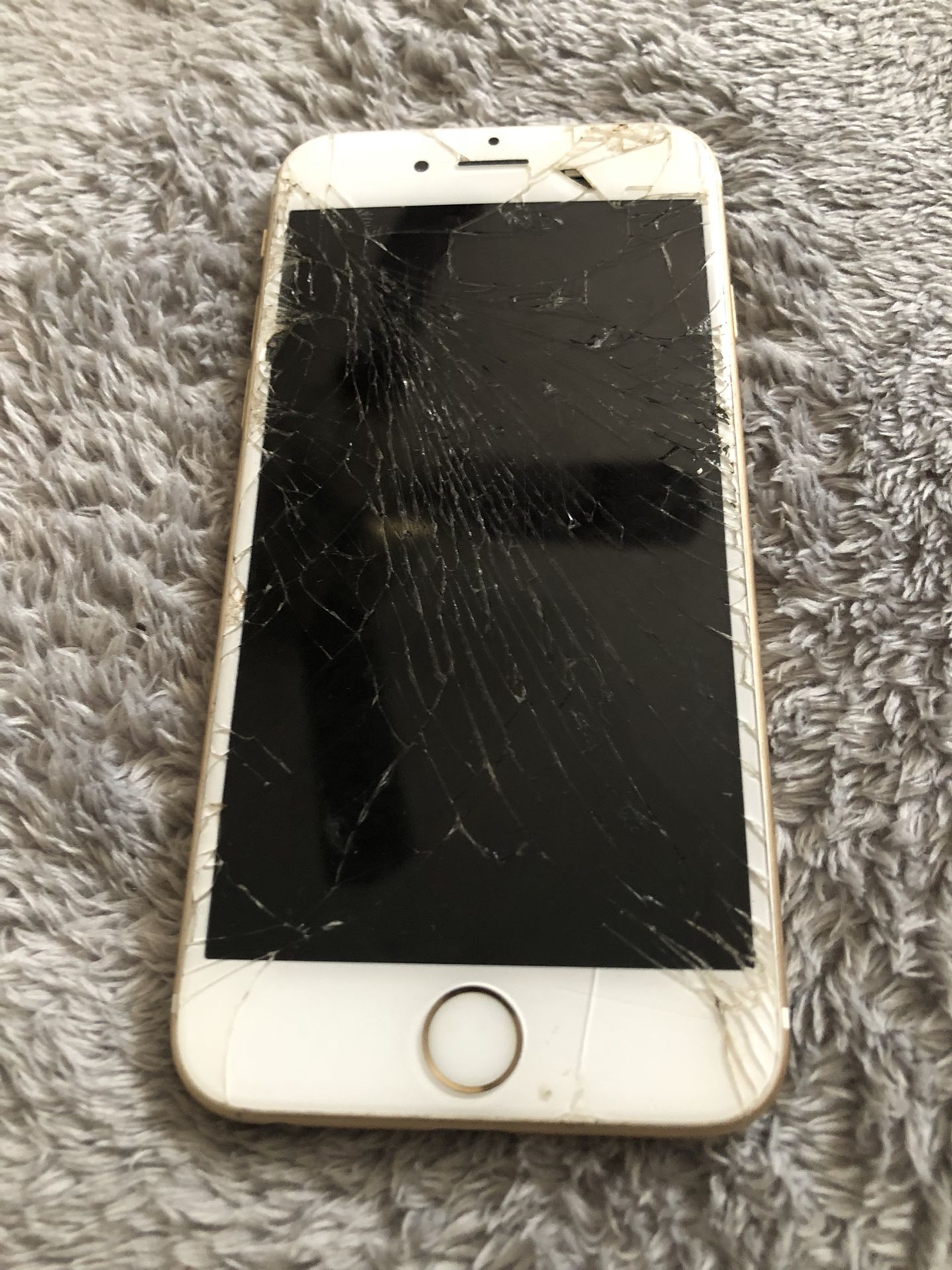 Broken Iphone 6 Screen