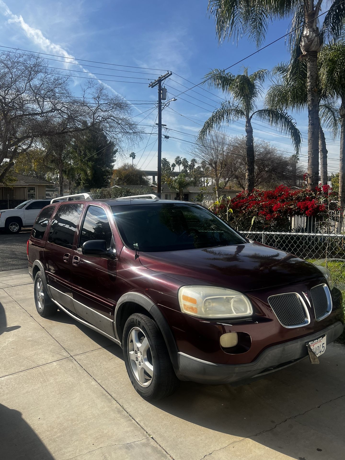 2006 Pontiac Montana SV6 for Sale in Riverside, CA - OfferUp