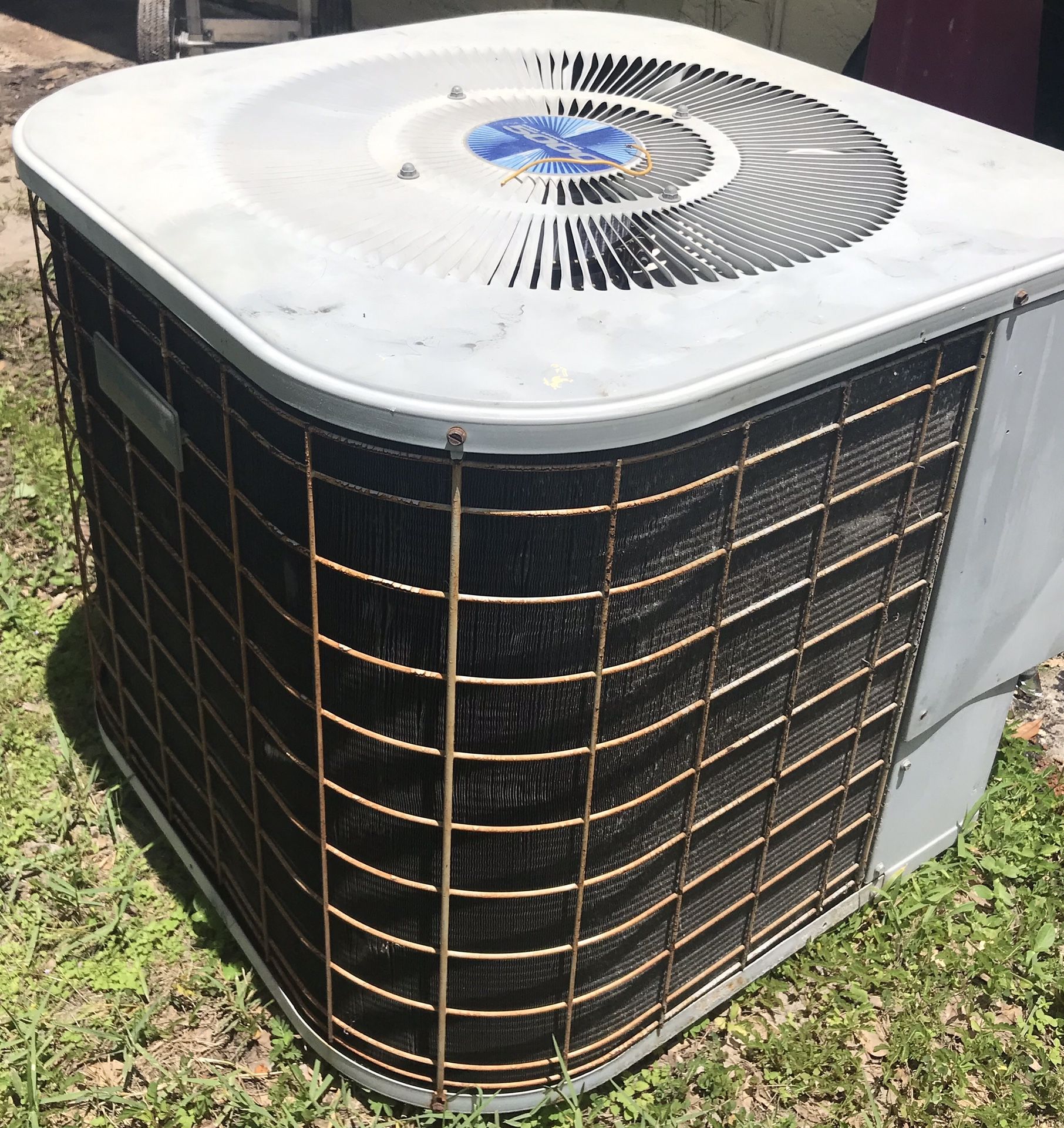 3.5 TON Tempstar Air Conditioning Unit Condenser Condensor AC System ...