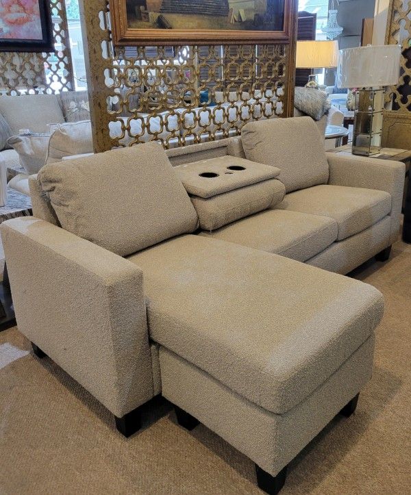 CHOFA W / DROP DOWN TABLE, USB & USB-C GREY for Sale in Clackamas, OR ...