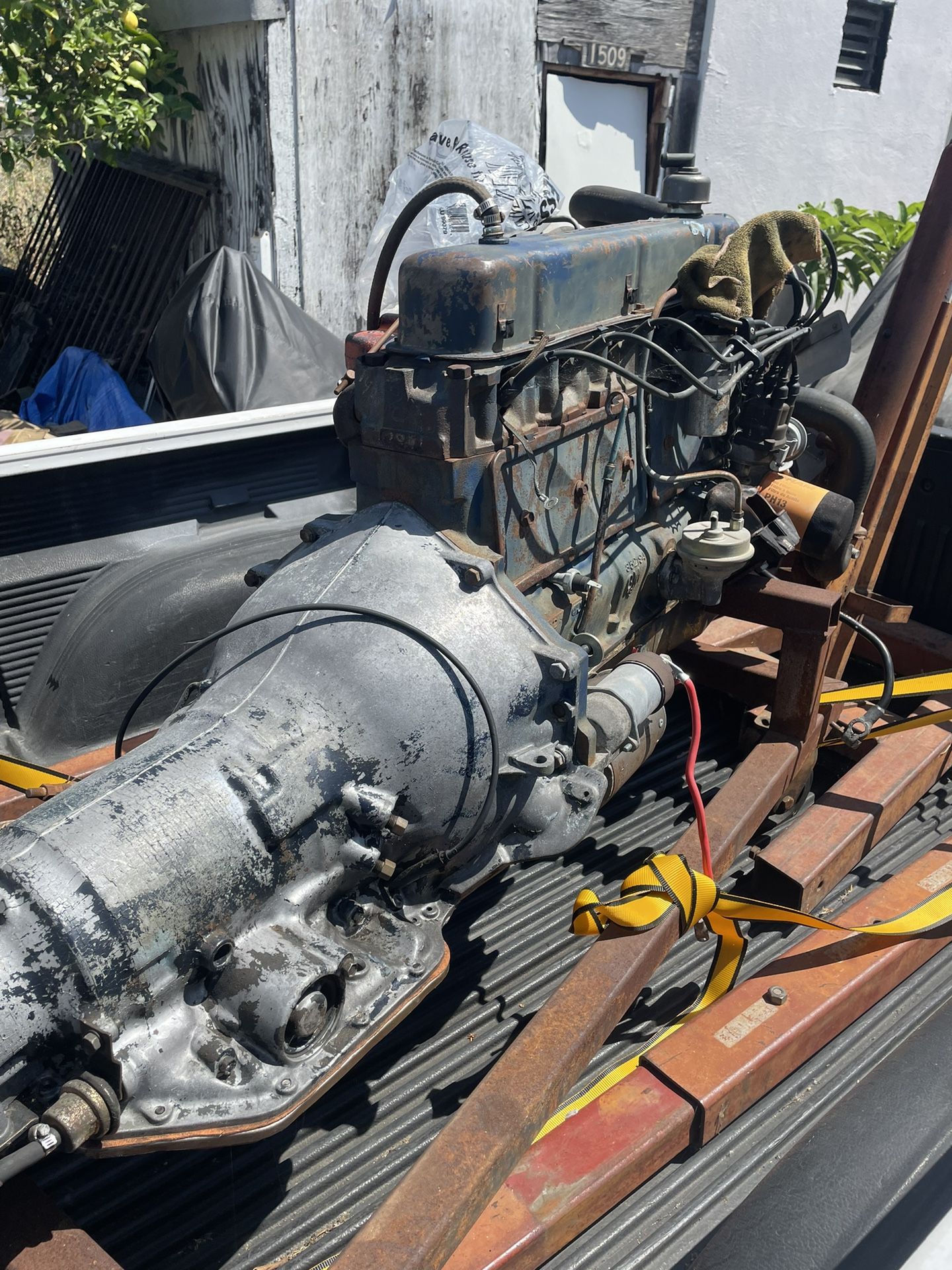 Chevy 6 Cylinder 292 Motor / Trans for Sale in Los Angeles, CA - OfferUp