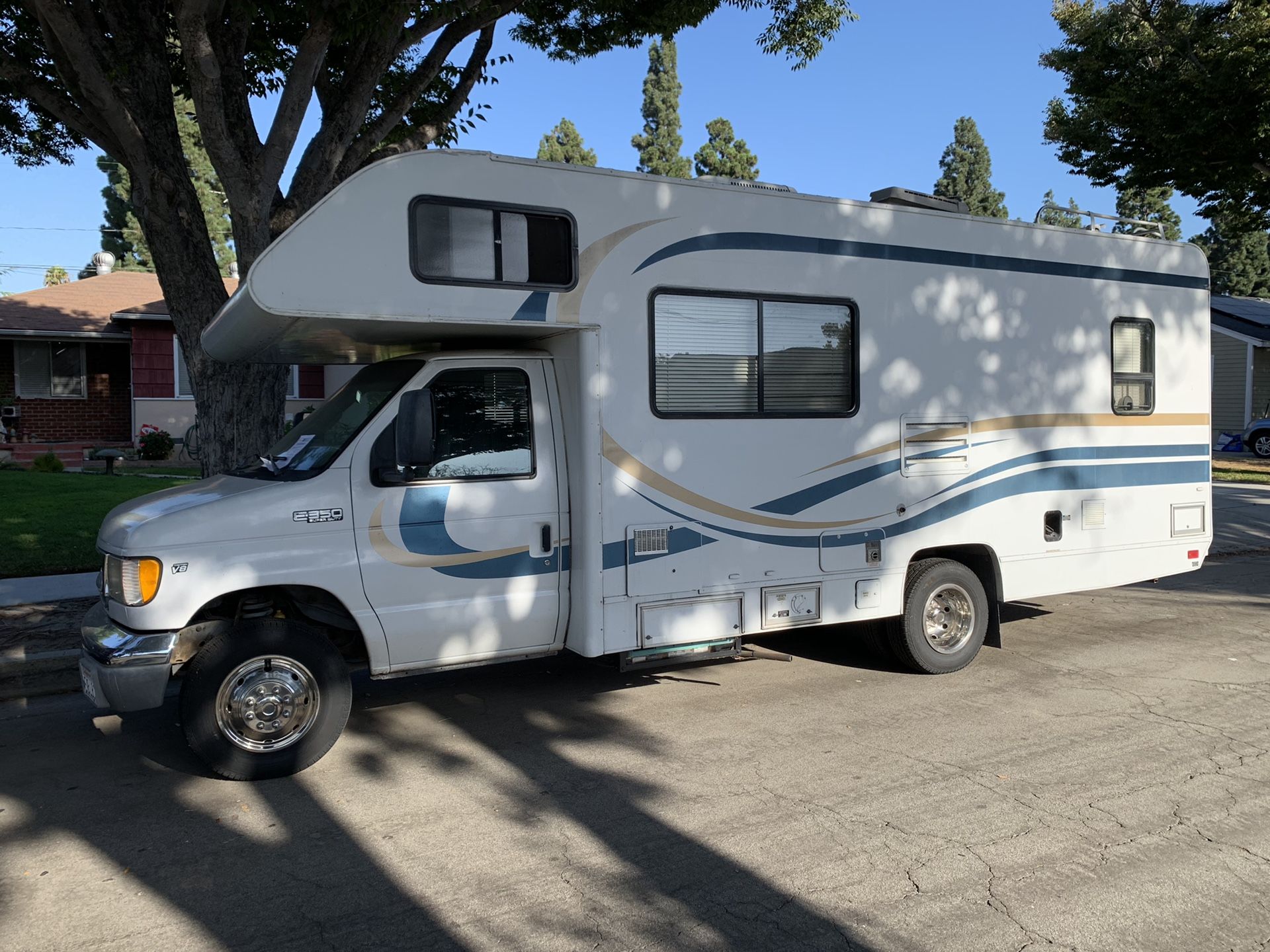 Tioga class C Rv for Sale in Long Beach, CA - OfferUp